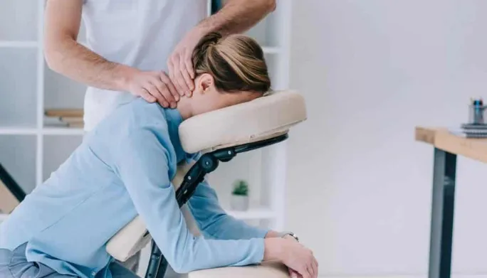 Neck Pain in Rome | Shift Therapy & Wellness